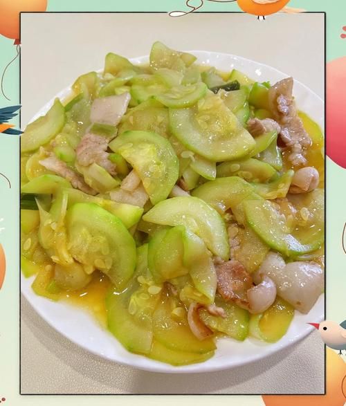 西葫芦炒肉怎么炒_西葫芦炒肉先炒哪个-第1张图片-山城妙识