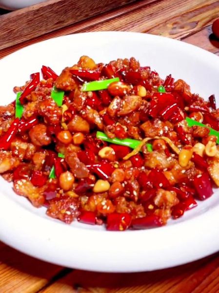 辣子鸡怎么炒才好吃_辣子鸡丁用鸡腿还是鸡胸-第1张图片-山城妙识 辣子鸡怎么炒才好吃_辣子鸡丁用鸡腿还是鸡胸-第1张图片-山城妙识