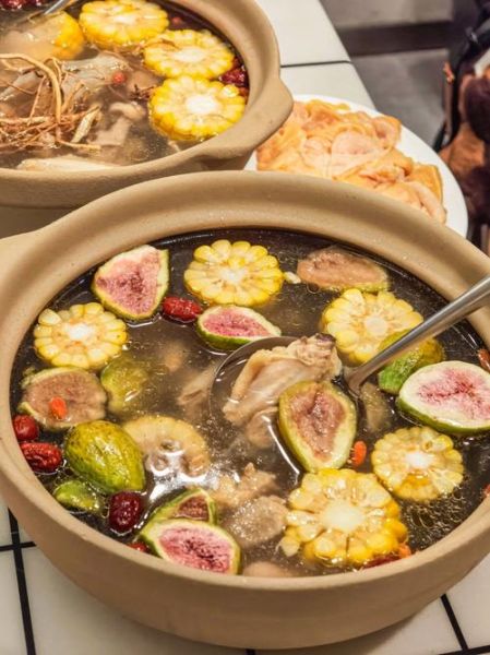 清汤土鸡火锅怎么做_土鸡火锅汤底如何熬-第2张图片-山城妙识 清汤土鸡火锅怎么做_土鸡火锅汤底如何熬-第2张图片-山城妙识