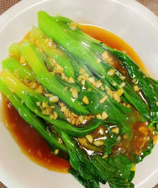 广东菜心怎么炒好吃_广东菜心图片长什么样-第1张图片-山城妙识