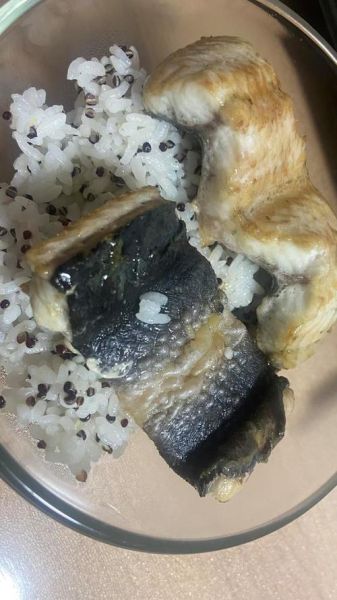 烤鳗鱼怎么做_家庭烤箱版详细步骤-第2张图片-山城妙识