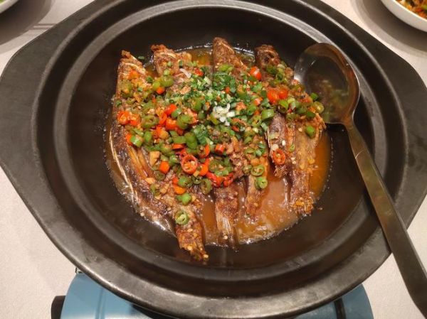 干烧桂鱼怎么做_干烧桂鱼的家常做法-第1张图片-山城妙识