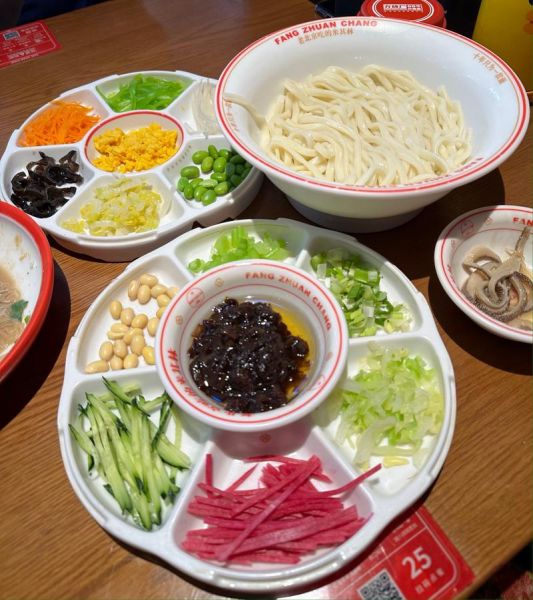 炸酱面用什么酱最好_正宗炸酱面用什么酱-第3张图片-山城妙识