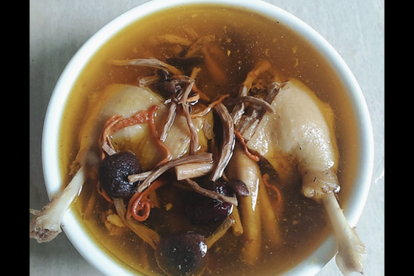 茶树菇老鸭汤上火吗_降火还是上火-第3张图片-山城妙识