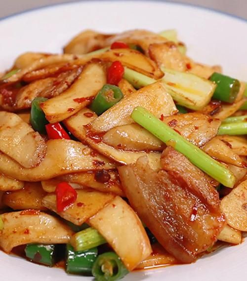 干锅杏鲍菇怎么做_杏鲍菇干锅做法步骤-第1张图片-山城妙识