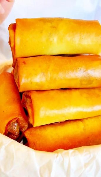 春卷怎么包不会散_春卷包法大全图解法-第2张图片-山城妙识 春卷怎么包不会散_春卷包法大全图解法-第2张图片-山城妙识