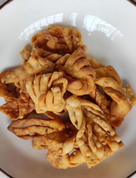 炸大果子怎么和面_炸大果子面和水的比例是多少-第1张图片-山城妙识