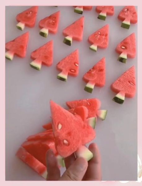 ktv西瓜果盘怎么做_简单做法步骤-第2张图片-山城妙识