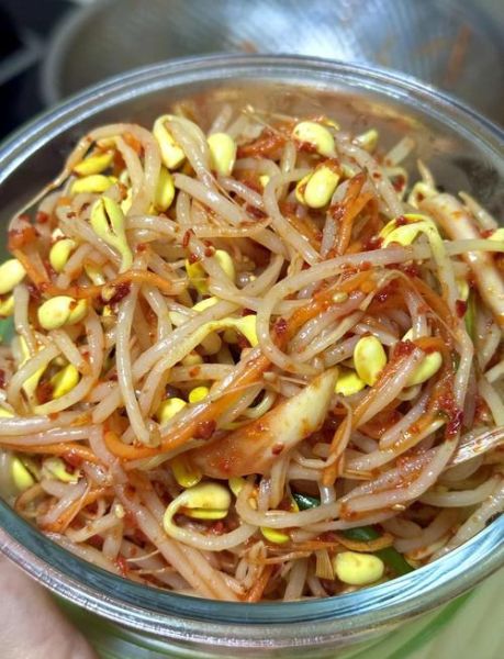 黄豆芽怎么拌好吃_黄豆芽凉拌做法大全-第1张图片-山城妙识 黄豆芽怎么拌好吃_黄豆芽凉拌做法大全-第1张图片-山城妙识