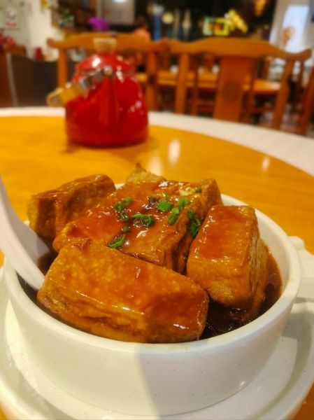 中国十大名烧鸡哪个好吃_正宗做法区别在哪-第1张图片-山城妙识