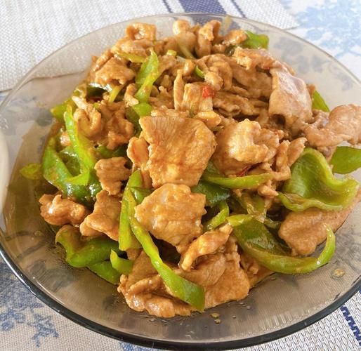 辣子炒肉怎么做_辣子炒肉家常做法-第3张图片-山城妙识