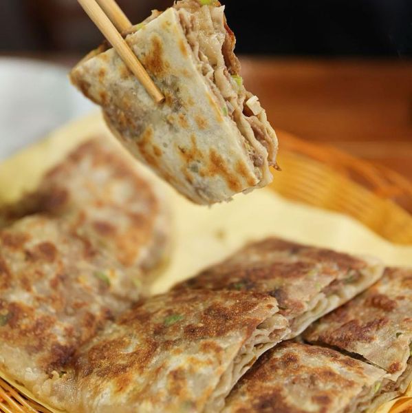 猪肉饼的家常做法_猪肉饼怎么做才鲜嫩多汁-第3张图片-山城妙识