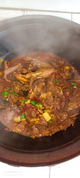 铁锅炖大鹅怎么炖_铁锅炖大鹅的做法步骤-第1张图片-山城妙识 铁锅炖大鹅怎么炖_铁锅炖大鹅的做法步骤-第1张图片-山城妙识