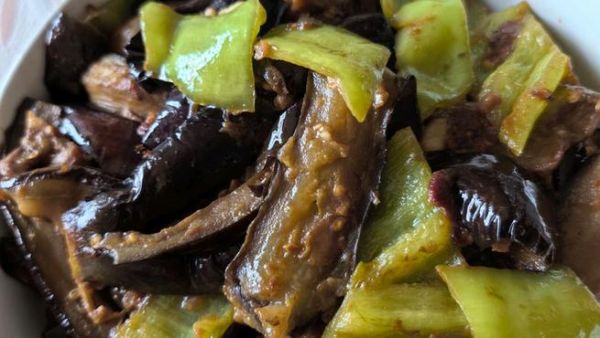 腌制酱茄子怎么做_酱茄子保存多久-第3张图片-山城妙识