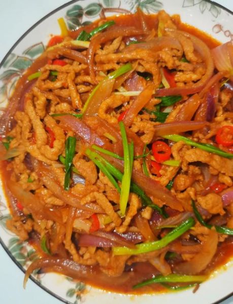 家常炒肉怎么炒才嫩_家常炒肉的做法大全集-第2张图片-山城妙识