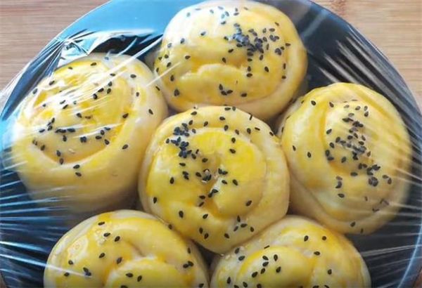 不用烤箱怎么做面包_电饭锅面包做法-第3张图片-山城妙识