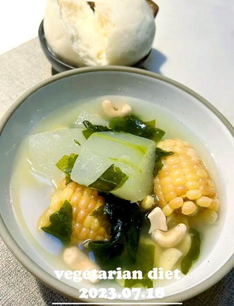 冬瓜素汤怎么做简单又好吃_冬瓜素汤的功效与禁忌-第3张图片-山城妙识