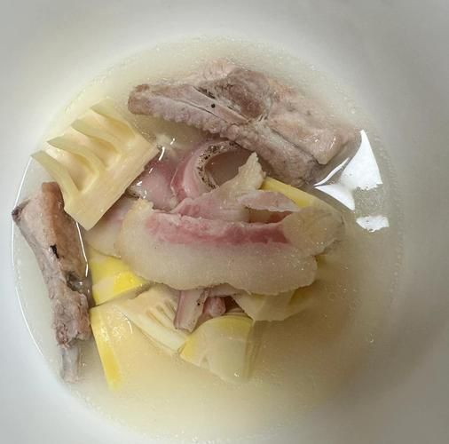 腌笃鲜家庭版怎么做_腌笃鲜需要哪些食材-第1张图片-山城妙识