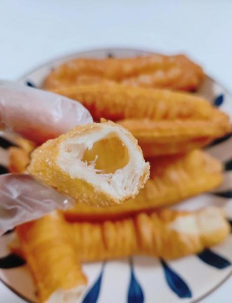 家庭自制油条的做法_油条怎么和面才蓬松-第2张图片-山城妙识