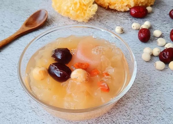 怎么煲银耳汤更粘稠_银耳汤不粘稠怎么办-第2张图片-山城妙识