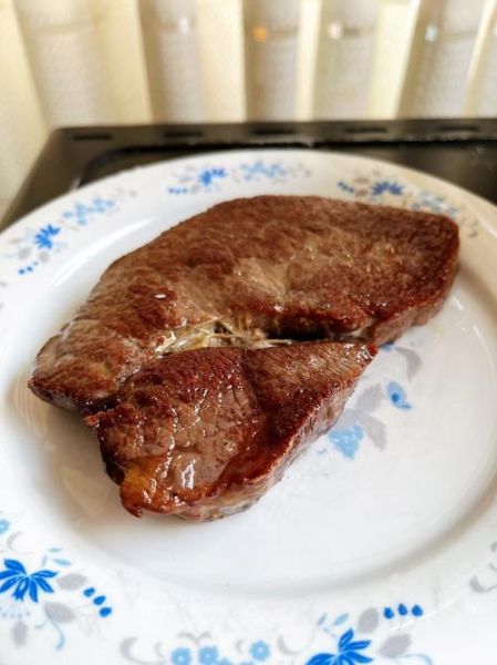 煎牛排用什么锅最好_煎牛排几分钟熟-第3张图片-山城妙识 煎牛排用什么锅最好_煎牛排几分钟熟-第3张图片-山城妙识