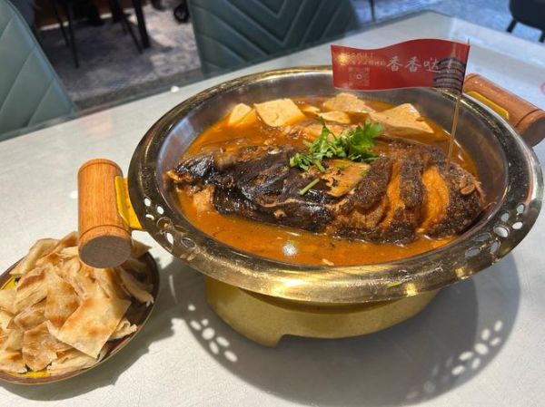 北京鱼头泡饼怎么做_正宗做法窍门-第1张图片-山城妙识