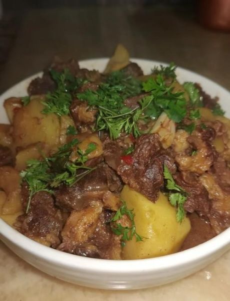 土豆炖牛肉怎么炖才软烂_土豆炖牛肉不放高压锅行吗-第2张图片-山城妙识