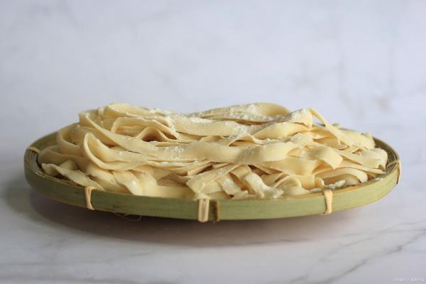 干面筋怎么泡_干面筋泡多久才软-第2张图片-山城妙识