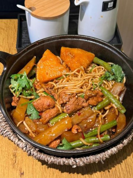 焖面焖多长时间_焖面怎么判断熟没熟-第2张图片-山城妙识