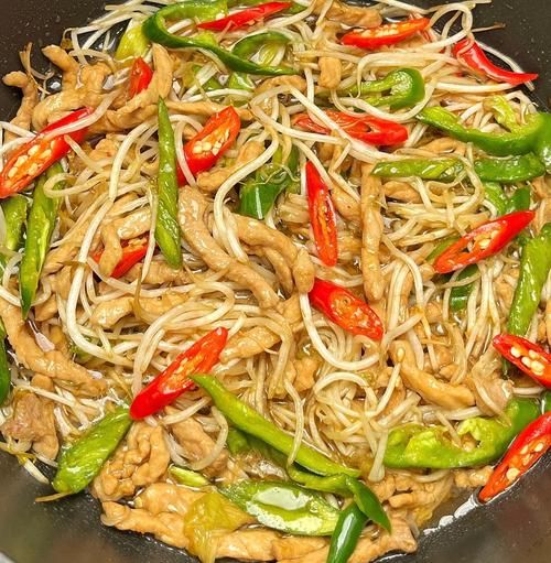 豆芽炒肉丝怎么做_豆芽炒肉丝热量高吗-第2张图片-山城妙识
