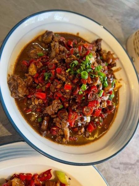 莲花血鸭怎么做_莲花血鸭是哪里的菜-第2张图片-山城妙识 莲花血鸭怎么做_莲花血鸭是哪里的菜-第2张图片-山城妙识