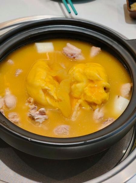 榴莲煲鸡用什么材料_榴莲煲鸡做法详解-第1张图片-山城妙识 榴莲煲鸡用什么材料_榴莲煲鸡做法详解-第1张图片-山城妙识