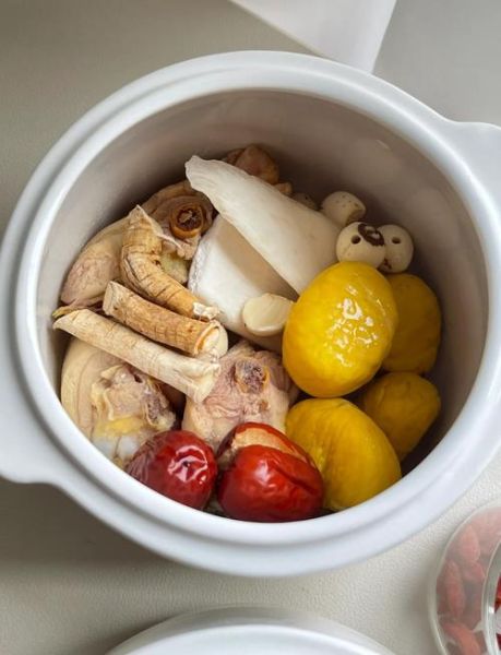 栗子怎么煮好吃_栗子煮多长时间-第1张图片-山城妙识