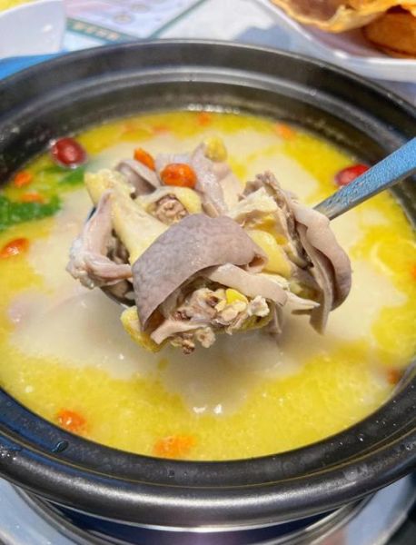 猪肚包鸡的做法_猪肚包鸡的营养价值-第1张图片-山城妙识 猪肚包鸡的做法_猪肚包鸡的营养价值-第1张图片-山城妙识