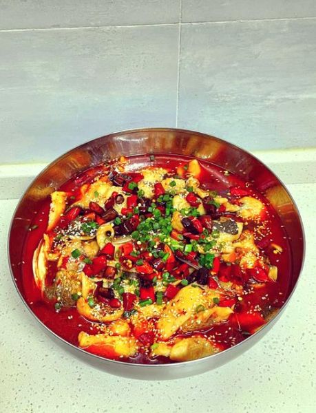 家常水煮麻辣鱼怎么做_水煮鱼片嫩滑不碎的秘诀-第1张图片-山城妙识 家常水煮麻辣鱼怎么做_水煮鱼片嫩滑不碎的秘诀-第1张图片-山城妙识