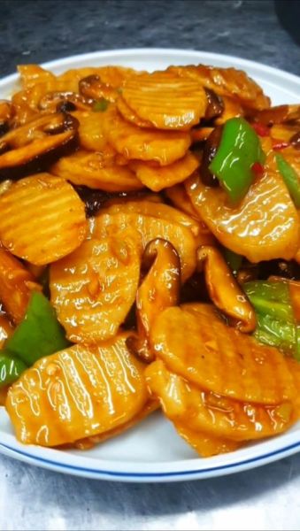 红烧淮山怎么做_红烧淮山要焯水吗-第2张图片-山城妙识