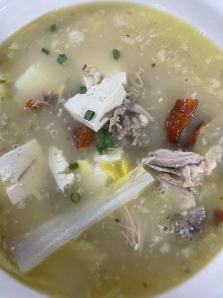 鸭架豆腐汤怎么炖好喝_鸭架豆腐汤做法详解-第2张图片-山城妙识