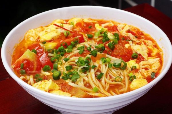 西红柿鸡蛋面家常做法_怎么做才好吃-第3张图片-山城妙识