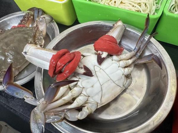螃蟹刚死了多久不能吃_死了多久还能吃-第2张图片-山城妙识