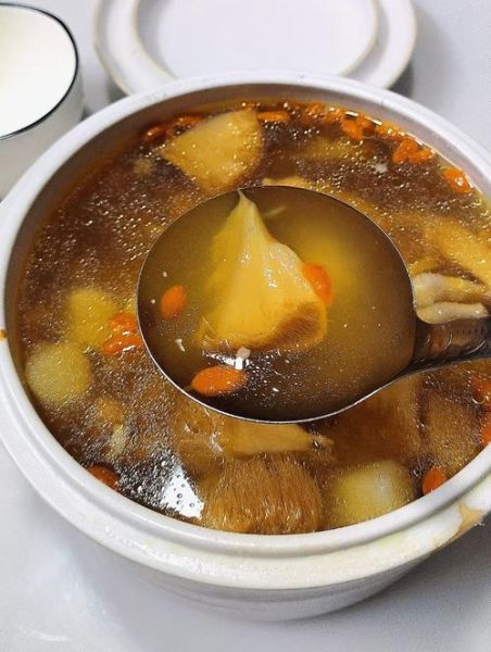 猴头菇和什么一起煲汤最好_猴头菇煲汤最佳搭配-第2张图片-山城妙识 猴头菇和什么一起煲汤最好_猴头菇煲汤最佳搭配-第2张图片-山城妙识