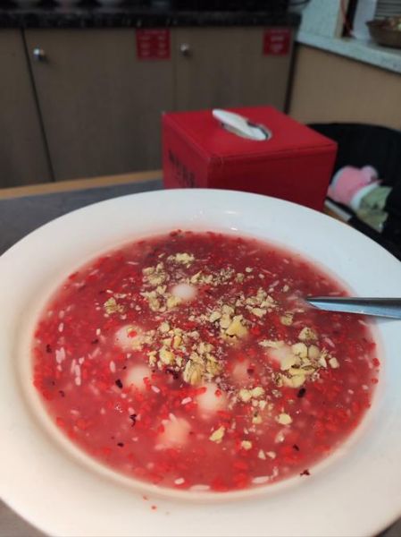 酒酿圆子孕妇可以吃吗_孕期吃酒酿圆子安全吗-第2张图片-山城妙识