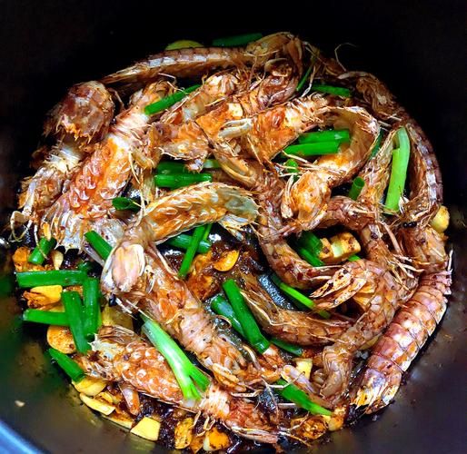 皮皮虾怎么清洗_皮皮虾做法大全-第1张图片-山城妙识