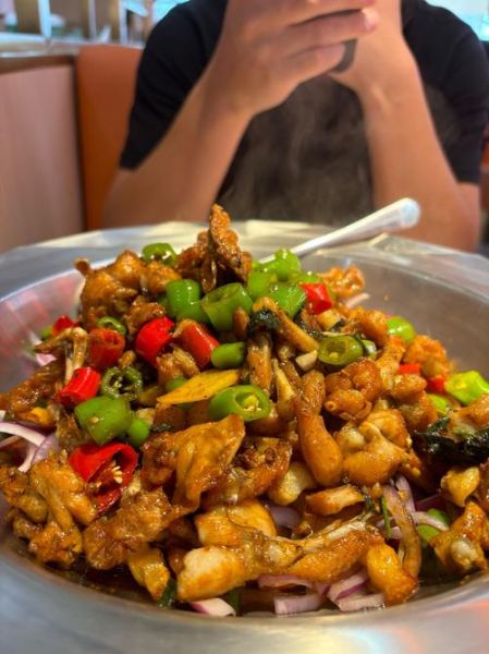 紫苏牛蛙怎么做好吃_家常做法步骤详解-第2张图片-山城妙识