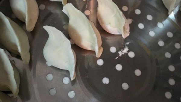 莲藕饺子馅怎么做_莲藕饺子馅的详细做法-第3张图片-山城妙识