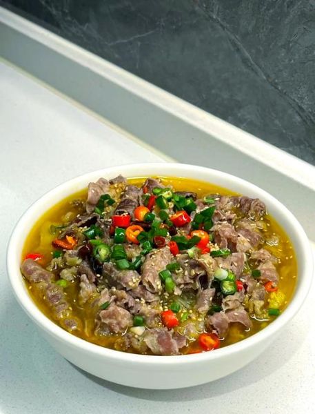 酸菜肥牛怎么做_酸菜肥牛的做法大全-第2张图片-山城妙识