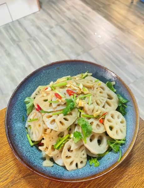 凉拌藕片怎么做比较脆_藕片焯水几分钟才脆-第1张图片-山城妙识