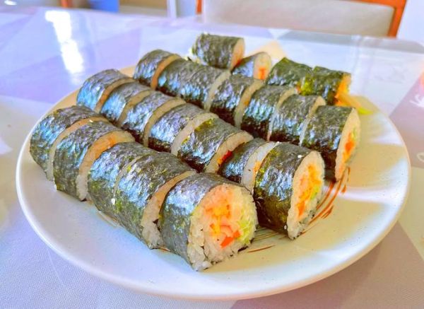 寿司海苔可以直接吃吗_寿司海苔生吃安全吗-第1张图片-山城妙识 寿司海苔可以直接吃吗_寿司海苔生吃安全吗-第1张图片-山城妙识