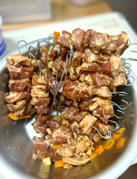 小型电烤箱烤肉的做法_新手也能一次成功-第1张图片-山城妙识 小型电烤箱烤肉的做法_新手也能一次成功-第1张图片-山城妙识