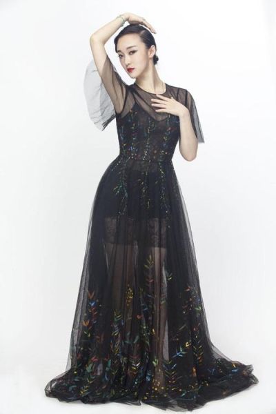 黄金单身汉女嘉宾是谁_她们靠什么圈粉-第1张图片-山城妙识