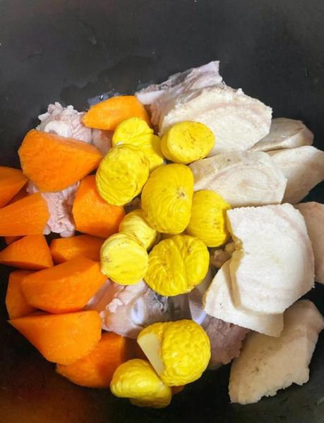 秋天粉葛煲什么汤好_粉葛煲汤搭配推荐-第1张图片-山城妙识 秋天粉葛煲什么汤好_粉葛煲汤搭配推荐-第1张图片-山城妙识